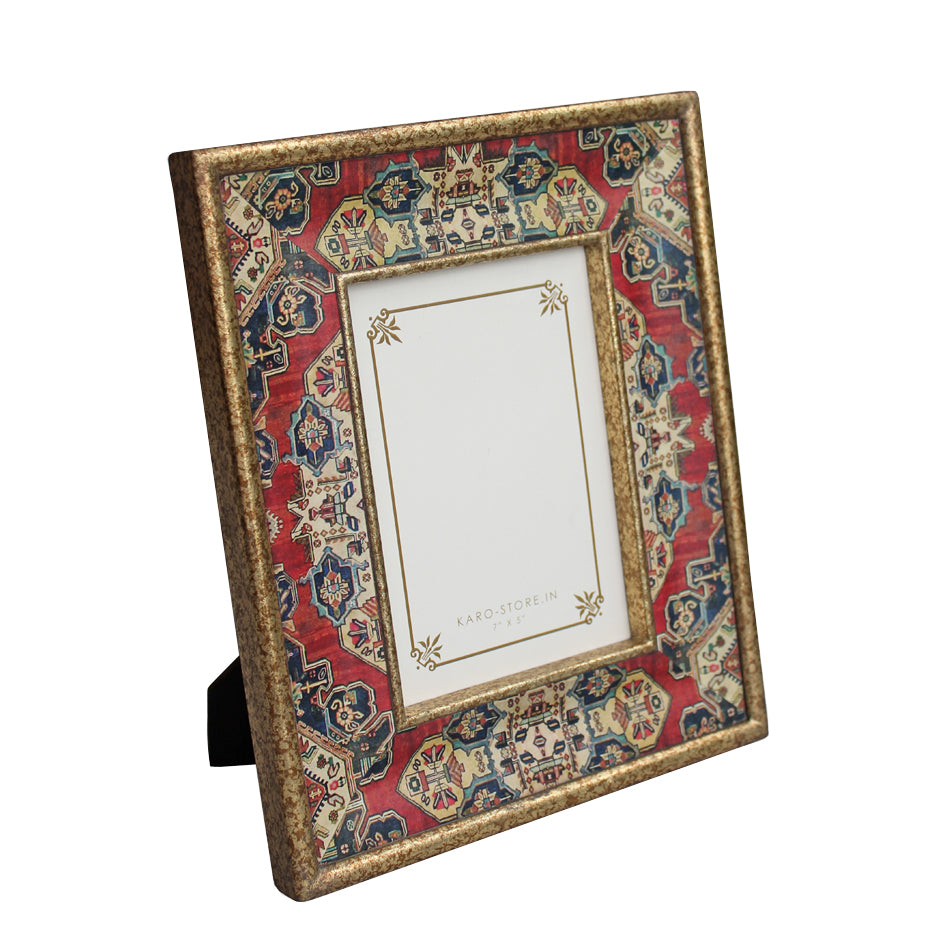 Kama Photo Frame